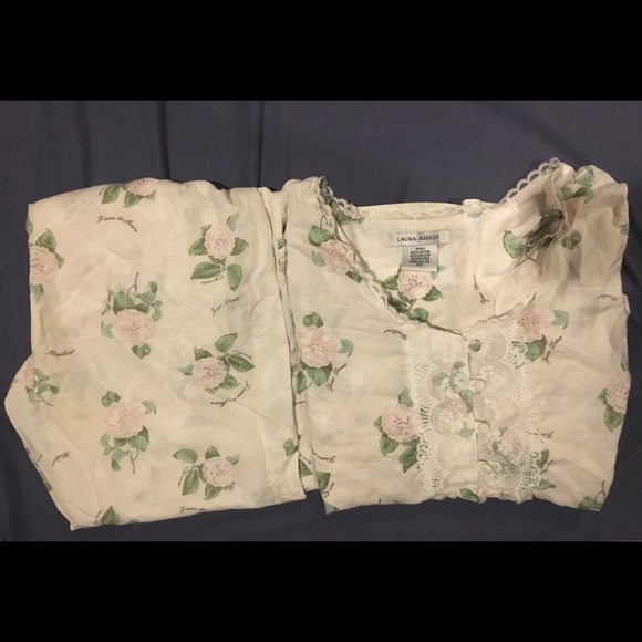 Laura Ashley | Intimates & Sleepwear | Laura Ashley Pajamas | Poshmark